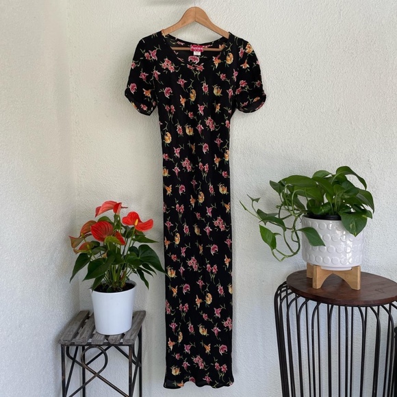 Fusion in LA | Dresses | Vintage 9s Black Lily Flower Maxi Dress By ...